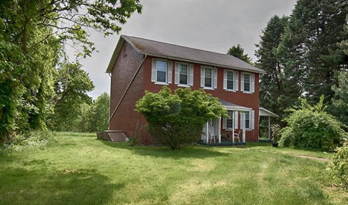Capt. Henry Truby House for Sale in Gilpin Twp – Truby Farmhouse Apollo PA